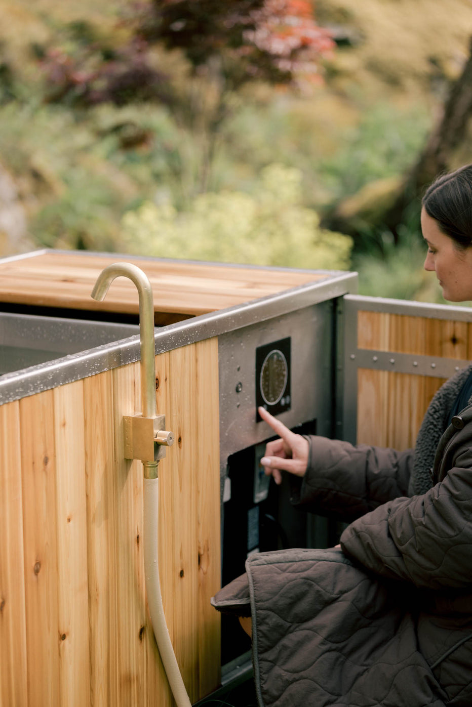 Cold Tub | Cold Plunge With Chiller - Cedar + Steel – GOODLAND